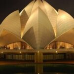 From New Delhi: 5-Day Delhi, Agra, & Jaipur with Taj Mahal - Transportation and Group Size