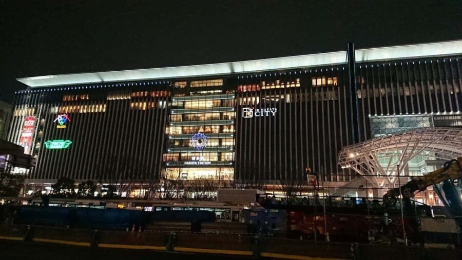 Fukuoka: Hakata & Tenjin Christmas Markets Walking Tour - Deep Dive into the Itinerary