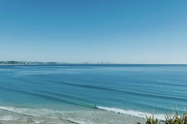 Gold Coast: Adult Group Surf Lesson (16+)