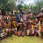 Goroka: Kameufa village tour with traditional dance - The Performances: A Highlight