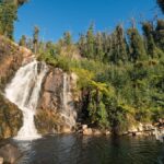 Great Private Tours Luxe Bus Lake Mountain Snow Play Tour - What Makes This Tour Stand Out