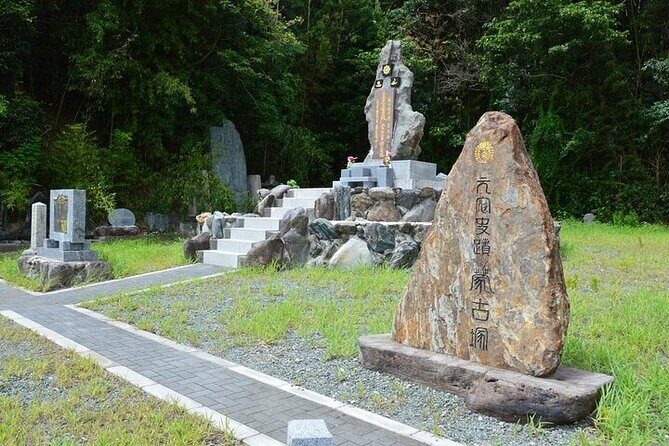 Half Day Fukuoka Island Car Tour with Food - Exploring the Itinerary and Highlights