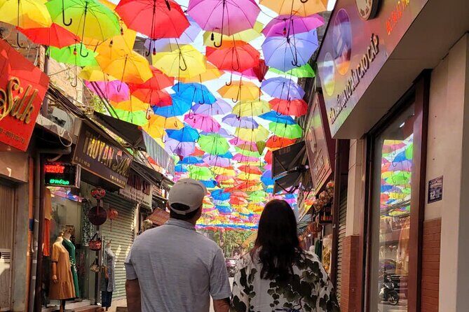 Half Day Tour Van Phuc Silk Village and Train Street Coffee - Discovering Van Phuc Silk Village