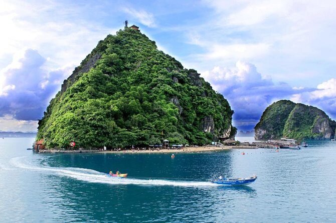 Halong Bay day tour 8 hours cruise from Hanoi city - Exploring the Beauty of Halong Bay