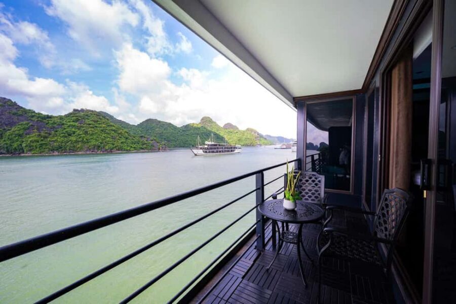 Hanoi: Halong Bay and Lan Ha Bay Cruise with Private Balcony - What Sets This Cruise Apart?