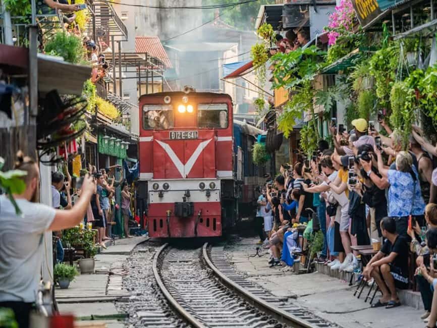Hanoi Train Street & Handicraft Workshop with Local Artisans - Full-Day Option: Extending the Connection