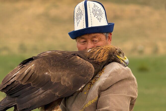 Highlights of Kyrgyzstan: 5-Day Nature, Lakes & Culture Tour - Natural Beauty and Scenic Highlights