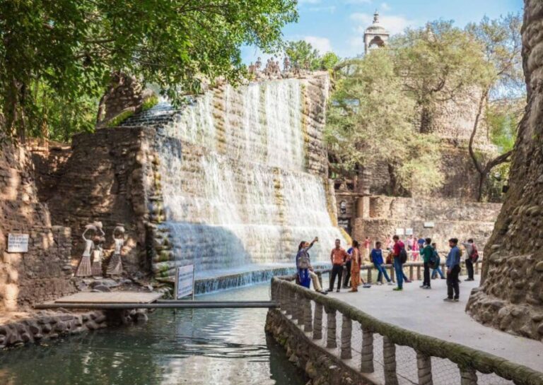 Highlights of the Chandigarh (Guided Half Day City Tour) - Leisure Valley: A Breath of Fresh Air Amidst Urban Planning