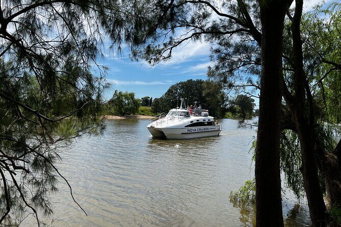 Historic Morpeth Cruise with Wine and Local Produce Tasting - The Itinerary Breakdown: Morpeth and Beyond