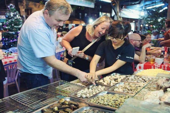 Ho Chi Minh City: Private Street Food Night Walking Tour - Detailed Breakdown of the Itinerary and Experience