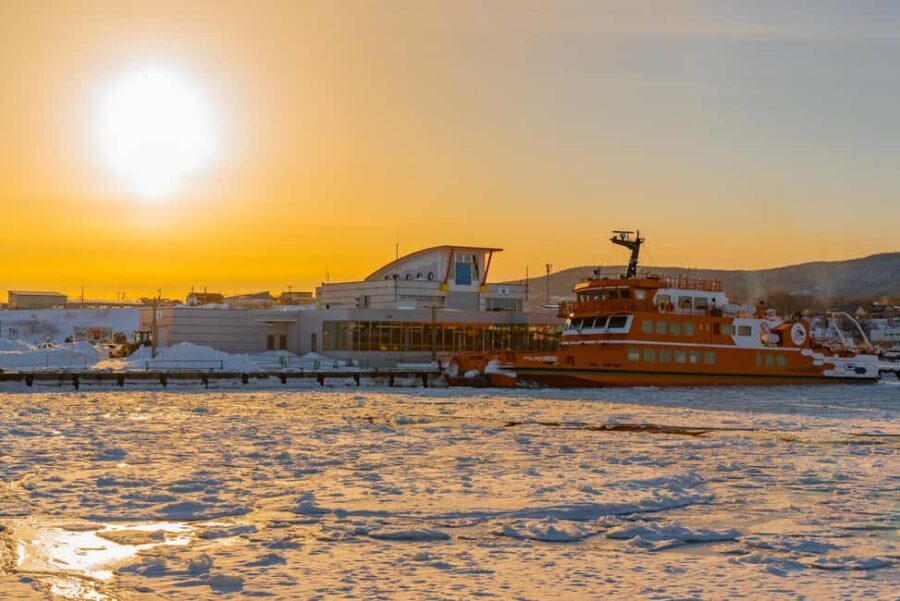 Hokkaido Asahiyama Zoo, Icebreaker GARINKO GO Sunset Tour - The Itinerary Breakdown