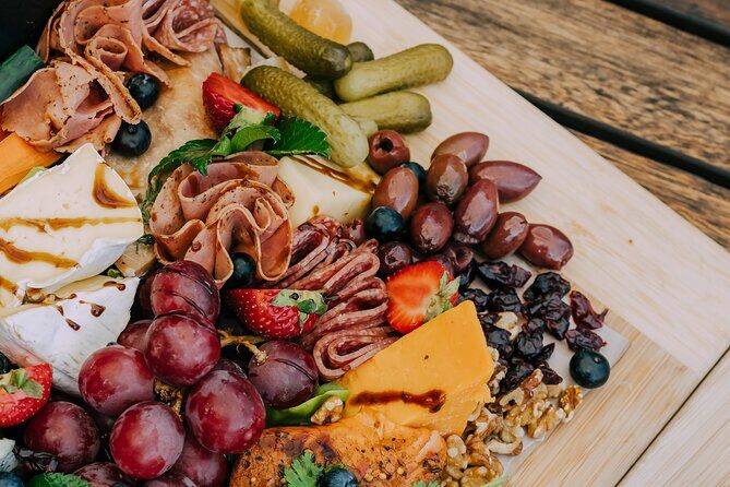 Horse and Carriage Wine Tour in Marlborough with Lunch - Who Will Love This Tour?