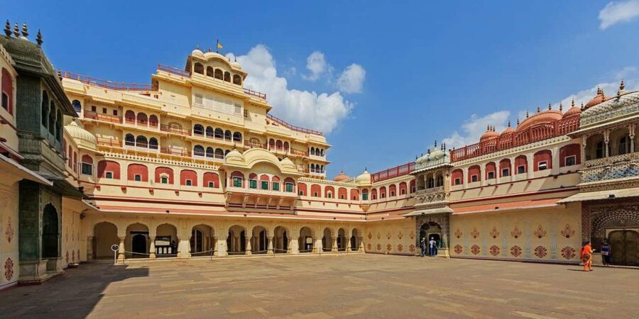 Jaipur: A Guided Heritage Sightseeing Adventure - What makes this tour stand out?