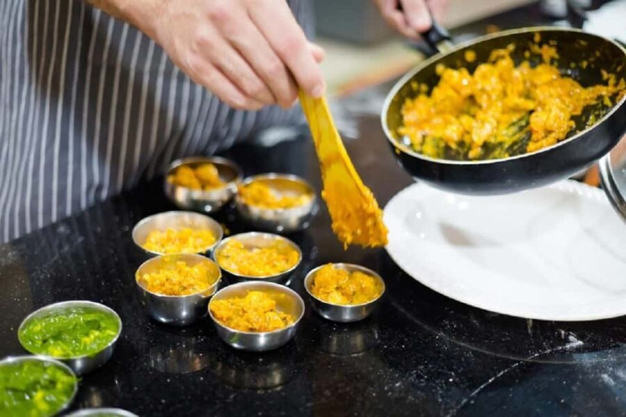 Jaipur: Market Tour, Cooking Class, and Meal with Family - Exploring Jaipur’s Local Market