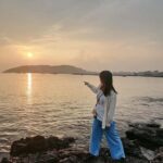 Jeju Island: Sunrise Guided Tour with Hotel Pickup - The Scenic and Cultural Highlights