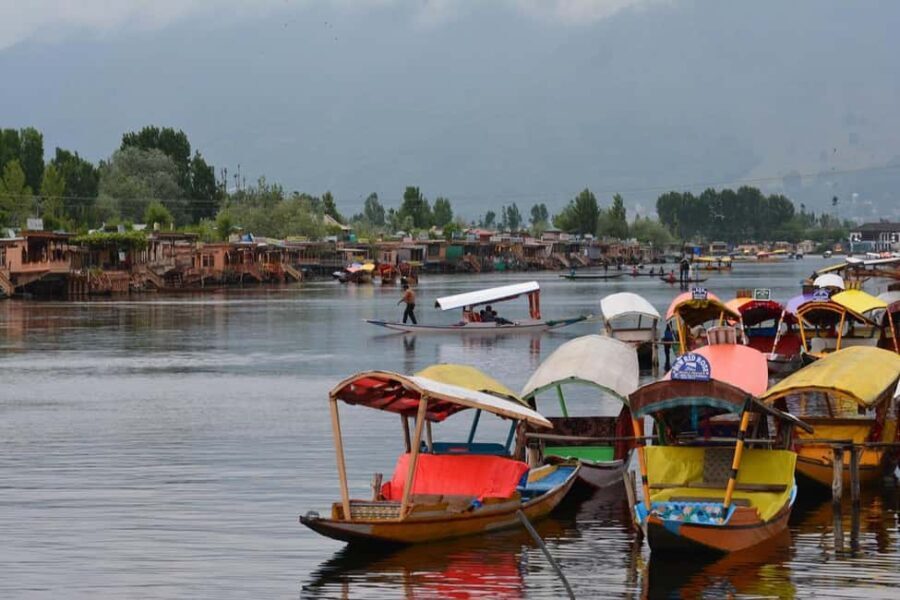 Kashmir Holiday Packages 4 Night 5 Days - Who Should Consider This Tour?