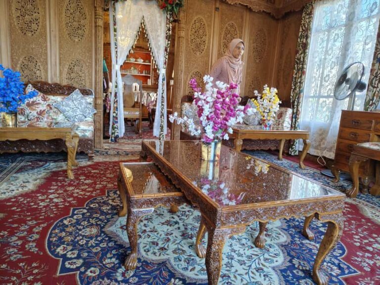 Kashmir Houseboat Tour Package for 3 Days - Exploring the Itinerary in Detail