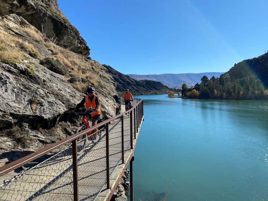 Lake Dunstan Trail eBike Adventure (inc Shuttle) - What to Expect on the Trail
