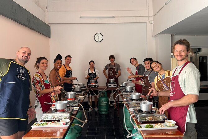 Lanna Smile Thai Cooking Class in Chiang Mai with Market tour - Why This Tour Suits Certain Travelers Best