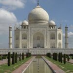 Luxury train tour from Delhi to Agra - Exploring the Iconic Taj Mahal