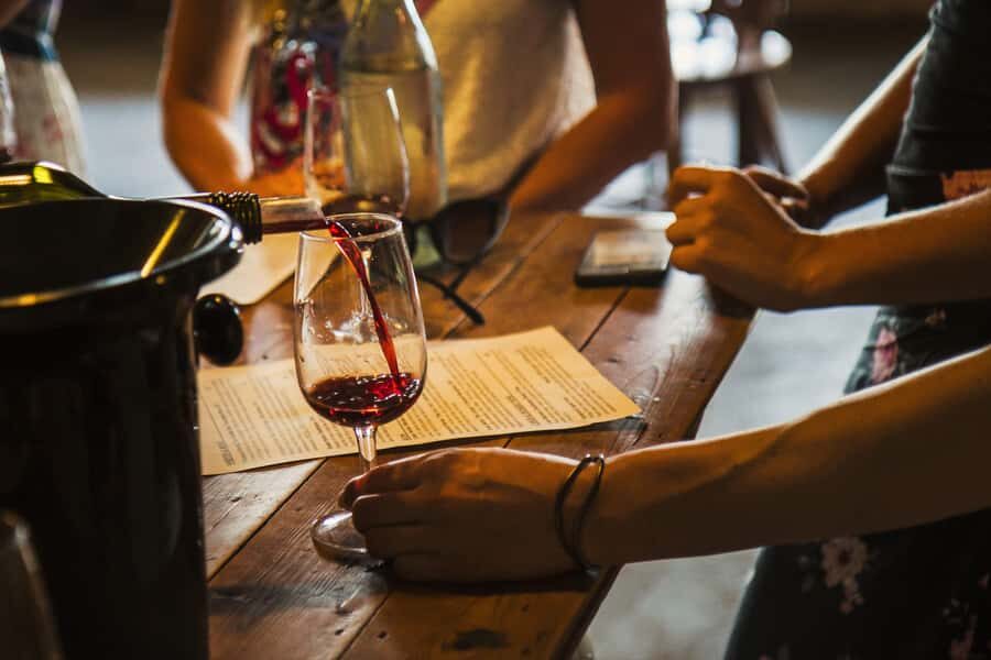 Melbourne: Yarra Valley Wine Bubbles & Kangaroos Tour - What Makes This Tour Stand Out?