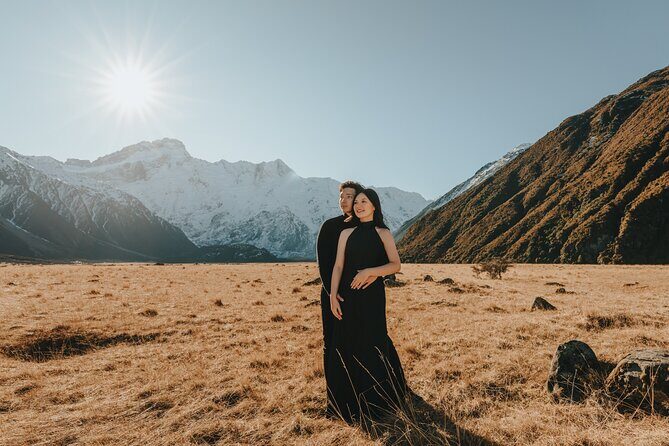 Mount Cook Couples Photo Shoot from Queenstown - Who Should Consider This Tour?