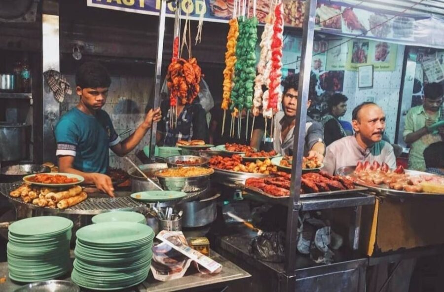 Mumbai: Evening Local Street Food Tour with Sightseeing - Who Should Join This Tour?