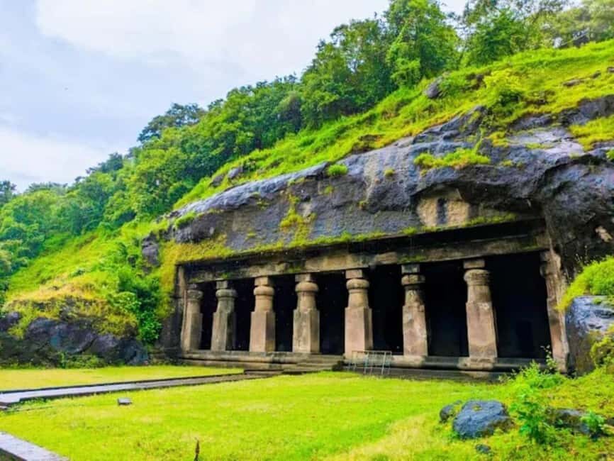 Mumbai: Full-Day Guided City Tour with Elephanta Caves - Key Points