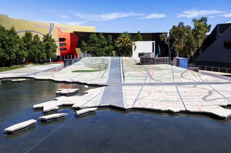 National Museum Australia: Hallyu!The Korean Wave Exhibition - Who Is This Tour Best For?