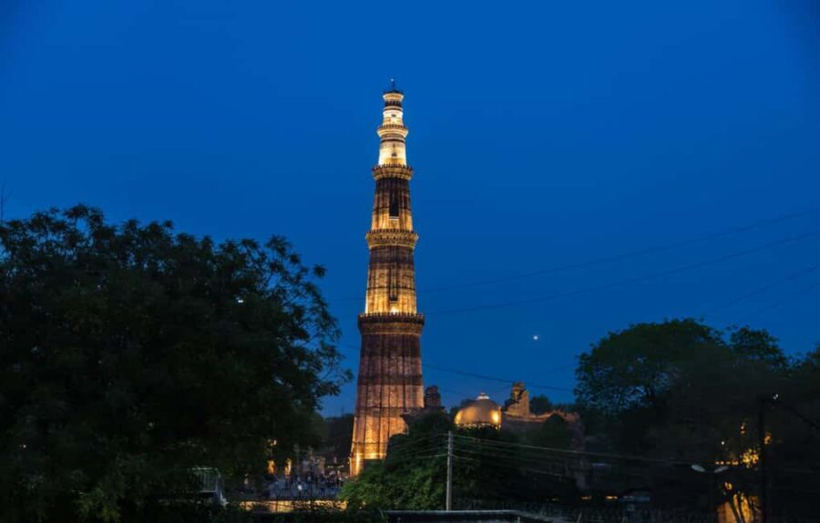 New Delhi: Private Tour of Qutub Minar Light and Sound Show - What to Expect: A Step-by-Step Breakdown