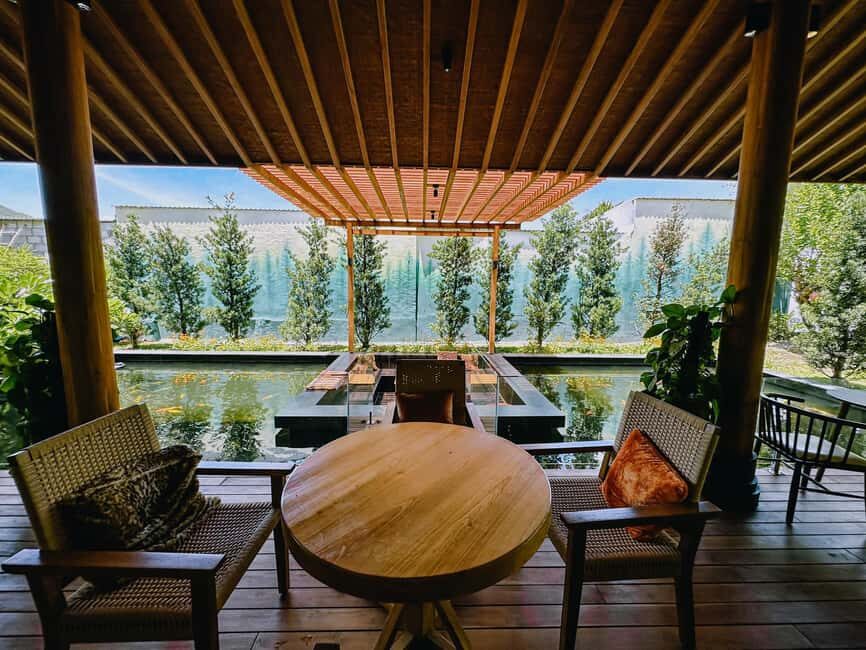 Nha Trang: Instagramable Tour with Hidden Gem Café - A Closer Look at the Itinerary