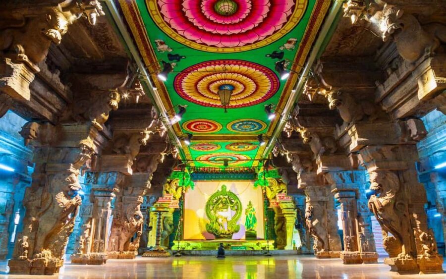 Night Ceremony at Madurai Meenakshi Amman Temple Tour - Who Should Consider This Tour?