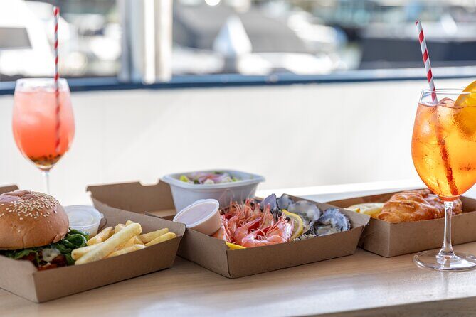 Noosa Queen Seafood Lunch Cruise Fresh Local Delights - The Atmosphere and Commentary