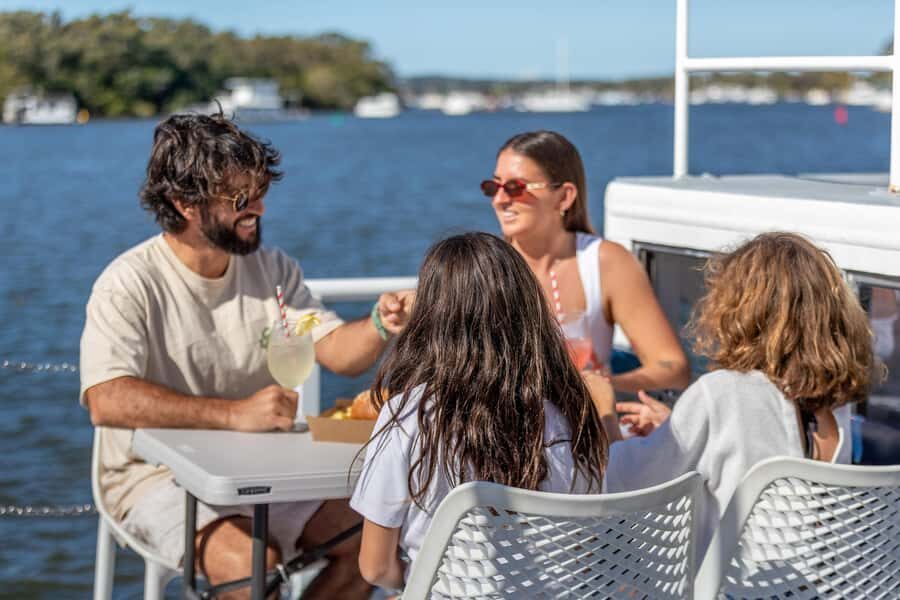 Noosa River Cruise with Seafood Lunch and Commentary - An Overview of the Noosa River Cruise Experience