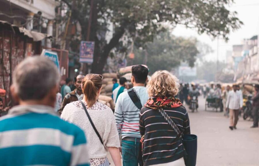 Old Delhi: 4 Hour Guided Walk with transfers & Entry Ticket - A Closer Look at the Itinerary and Highlights