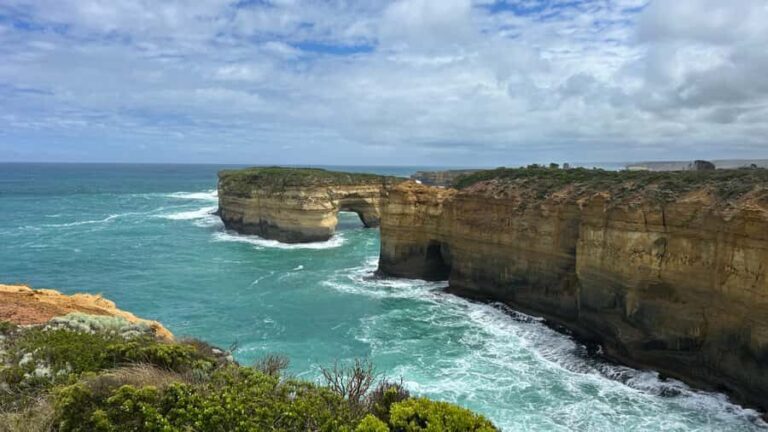 Premium Great Ocean Road Small Group Tour, 12 Apostles - Transportation & Group Size: Why It Matters