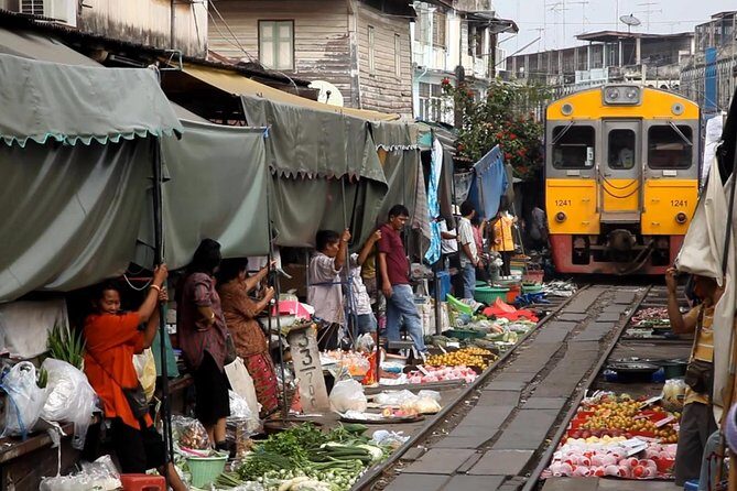 Private Damnoen Saduak Floating Market and Train Market Tour - Why This Tour Is a Great Choice