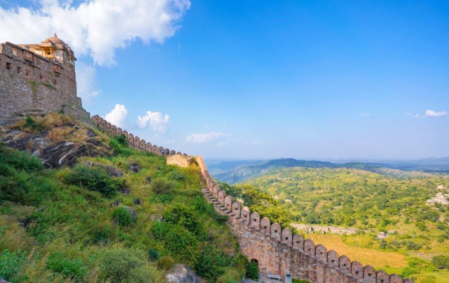Private Day Tour to Kumbhalgarh Fort & Ranakpur Jain Temple - The Practical Side: Transportation, Time, and Cost