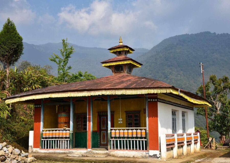 Private Daytrip to Kalimpong from Darjeeling by Car - Transportation and Group Size