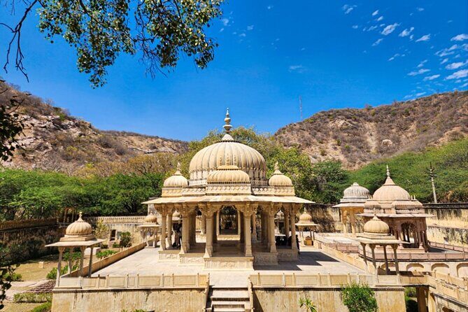 Private Full Day Jaipur History and Heritage Tour - Detailed Breakdown of the Itinerary