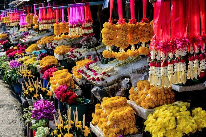 Private Tuktuk Night life in Bangkok (Night Time) - Why This Tour Works Well