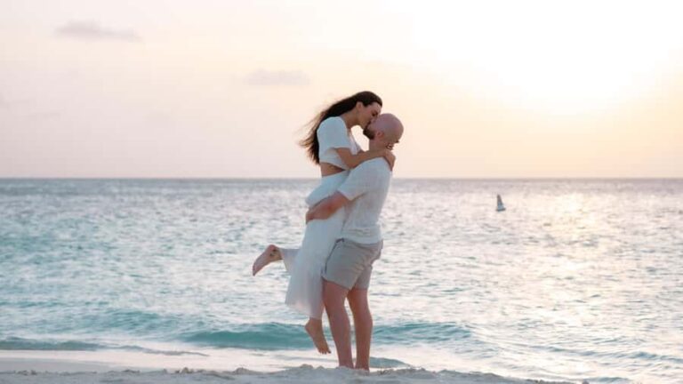 Private Vacation Photoshoot with Photographer in Bora Bora - The Sum Up