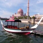 Putrajaya Tour with Traditional Boat Cruise & Pink Mosque (Private) - Transportation & Comfort: Making It Easy and Relaxed