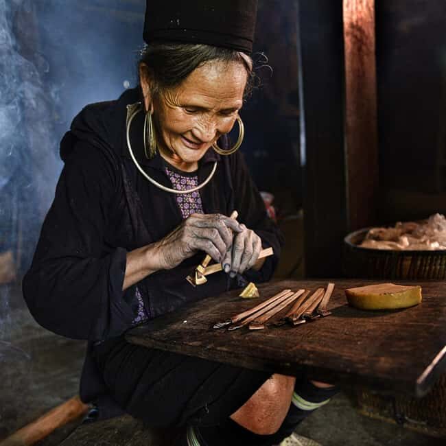 Sapa: Rice Fields Art Workshop Colors of the Mountains - In-Depth Look at the Craft and Scenery