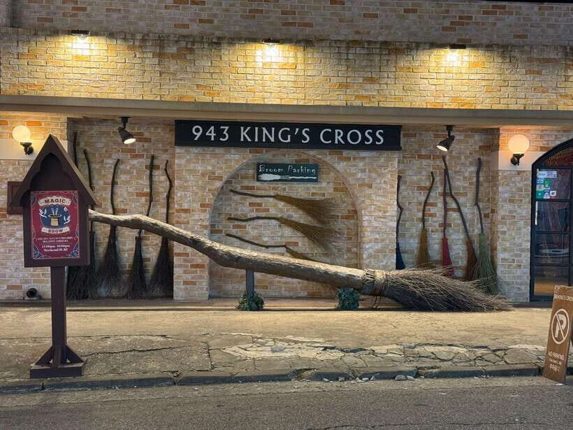 Seoul: Hongdae, Animation&Game, Theme Cafe Walking Tour - The Itinerary in Detail