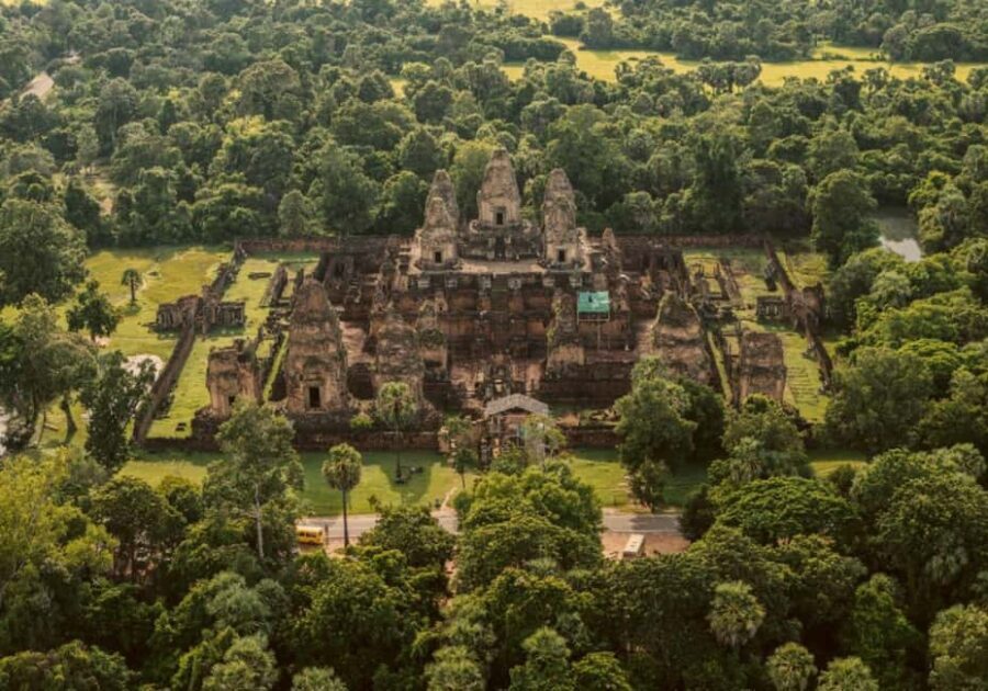 Shared day tour with Spanish-speaking guide at Angkor Temple. - A Deep Dive into the Itinerary