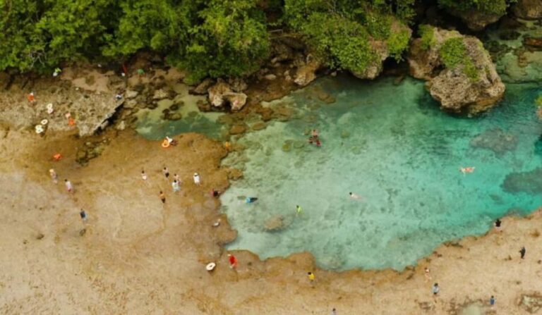 Siargao: Magpupungko Rock Pools and Sugba Lagoon Tour - What Reviewers Say