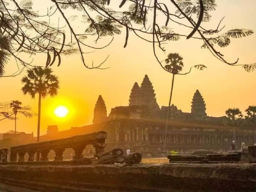 Siem Reap: Angkor Wat Sunrise Tour with Spanish Guide - What it means for you