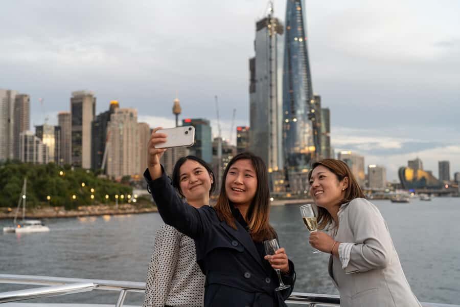 Sydney Harbour Sightseeing Cruise with Live Commentary - The Culinary Touch: Scones and Tea