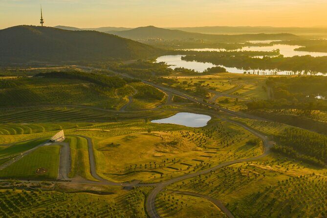 Sydney: PRIVATE Canberra & Southern Highlands Luxe Tour (12h) - Who Should Consider This Tour?